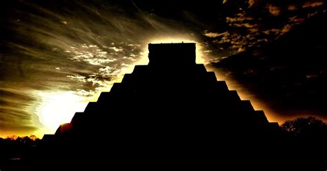 Qué Es El Equinoccio De Primavera Y Por Qué La Gente Va A Teotihuacan Y