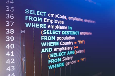 컴퓨터 모니터의 Sql 코드 데이터베이스에서 데이터를 쿼리하는 Sql 코드의 예제입니다 물음표에 대한 스톡 사진 및 기타 이미지