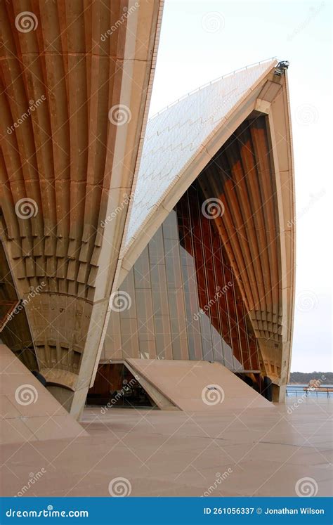 Shell Structure Of Mausoleum Of Three Leaders At Shahbag Dhaka