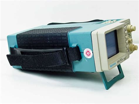 Tektronix 224 60mhz Digital Storage Oscilloscope Handheld