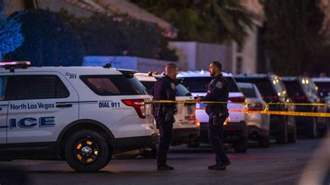 Nev Officer Killed In Shootout With Suspect Who Pointed Gun At Bystander