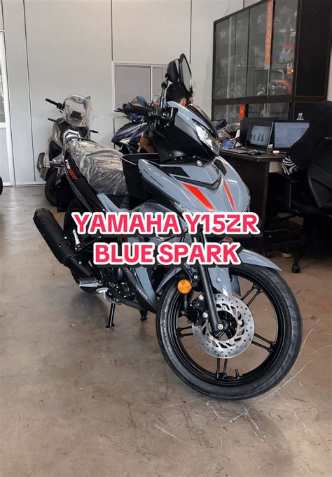 Yamaha Y15zr Blue Spark Y15zr Warna Baru Ni Dah Mendarat Di Kedai Gai