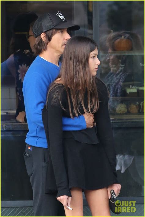 Unraveling The Mystery Of Anthony Kiedis Girlfriend 19