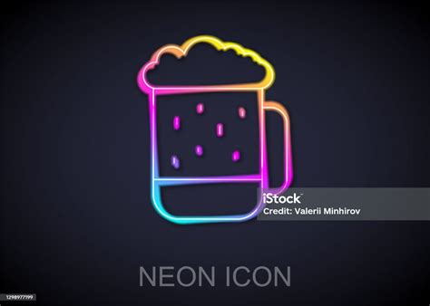 검은 색 배경에 고립 된 빛나는 네온 라인 나무 맥주 머그잔 아이콘 벡터 0명에 대한 스톡 벡터 아트 및 기타 이미지 0명