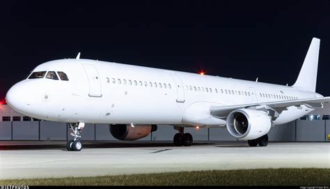 N966AD | Airbus A321-211 | Global X | Sean Brink | JetPhotos