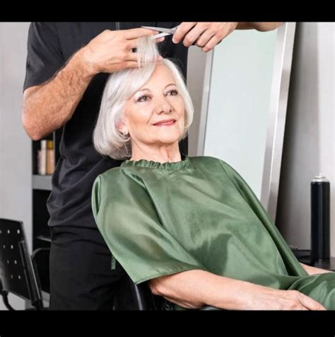 Актуални прически за жени над 50 години бърз подмладяващ ефект без сложен стайлинг СНИМКИ