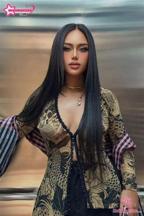 Sofia Là Ai Thông Tin Nữ Ca Sĩ Tố Công Ty Châu Đăng Khoa Chèn ép Hoạt