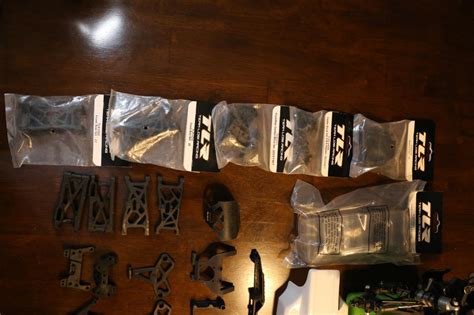 F S TLR Buggy Garage Sale TLR 22 2 0 And 1 0 Rollers R C Tech Forums
