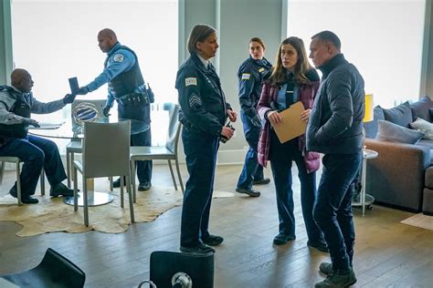 Chicago Pd Season 8 Starts Production Chicago Pd Starts Filming