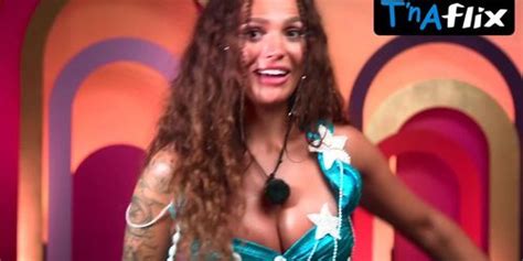 Tanina Stuttgart Butt Underwear Scene In Too Hot To Handle Germany Tnaflix Com