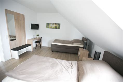 Die Zimmer Zimmervermietung Pension Hotel