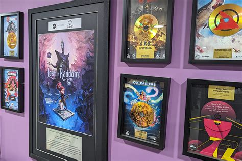Custom Size Award And Thank You Frames Uk