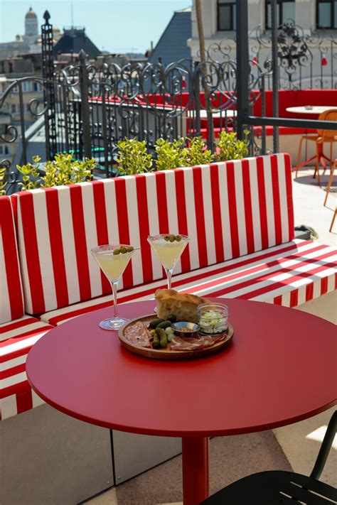 Bartini Rooftop București Rezervă O Masă Online Restaurant Cocktail Bar Din Victoriei