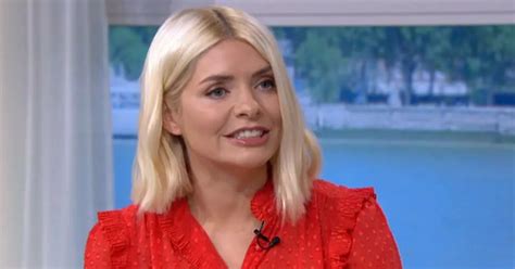 Holly Willoughby Asks Couple Earning An Hour Sex Camming If It Ruins Romance Irish Mirror