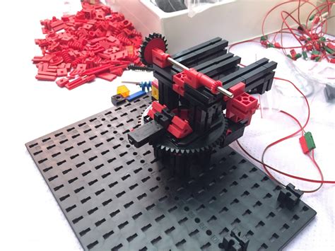 Kindheitstraum Neu Belebt Fischertechnik Robotor Am C64 The Homecomputer Guy