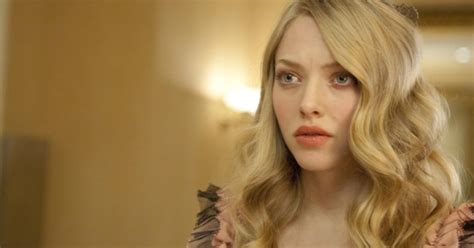 여드름 손으로 짜면 귤껍질 피부 된다