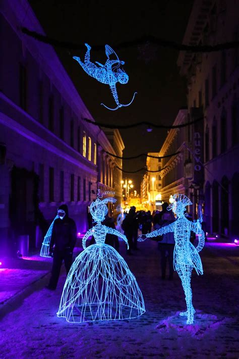 Helsingin upein valokarnevaali alkoi | Winter light festival, Finland ...