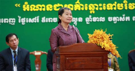 លោកជំទាវកិត្តិសង្គហបណ្ឌិត ម៉ែន សំអន៖ ទិវាជាតិអំណាន២០២៣ បានឆ្លុះបញ្ជាំង ពីការអភិវឌ្ឍធនធានមនុស្ស