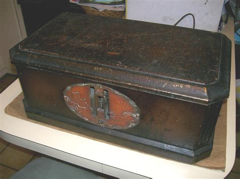 Freed Eisemann Radio Corporation Radio Guide To Value Marks History Worthpoint Dictionary