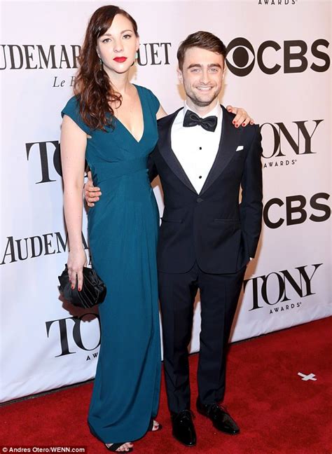 Daniel Radcliffe Claims He S Getting Better At Sex And Prefers To Remain Sober Daily Mail