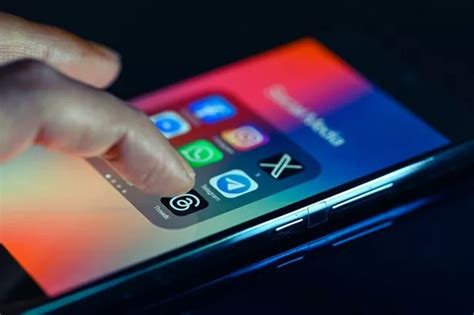 IPhone Users Claim Latest IOS Update Is Resurfacing Deleted Photographs Irish Star