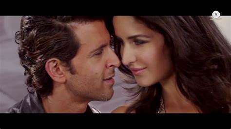 كاترينا كيف وهرثيك روشان في فلم بانج بانج Youtube