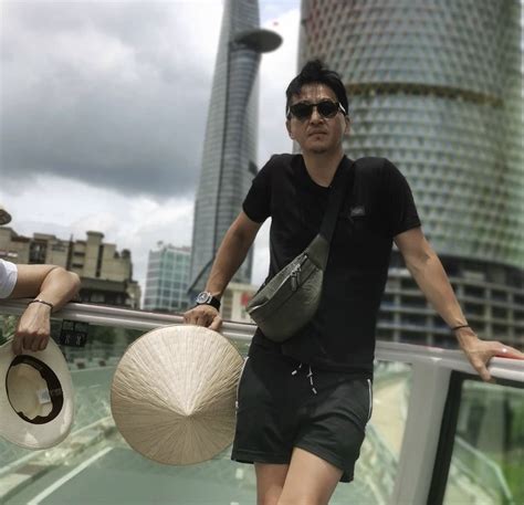 “Хамар” Т Ганболд эхнэр хүүхдээсээ харамласан мөнгөөрөө зугаалж зугаацаж явна ТАС МН