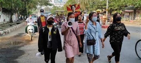 မိတ္ထီလာတွင် ရဲနှင့်စစ်တပ်က ပစ်ခတ်သဖြင့် ဆန္ဒပြပြည်သူအချို့ဒဏ်ရာရ၊ ၂ ဦးအဖမ်းခံရ