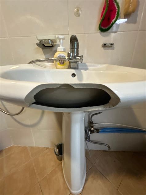 깨진 투피스세면대교체설치 네이버 블로그