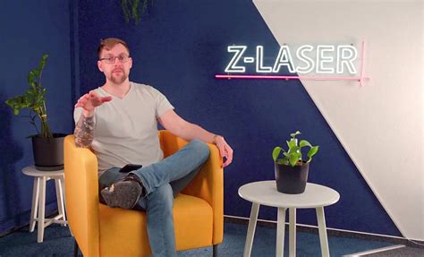 Laser Triangulation In Industrial Measurement Technology Z Laser Gmbh