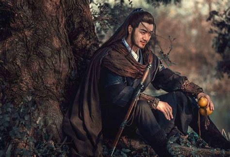 公孙瓒：一场游侠的华丽冒险，曾是北方最强割据势力，为何会在界桥之战被袁绍击败，随后迅速败亡？ 湖北日报新闻客户端