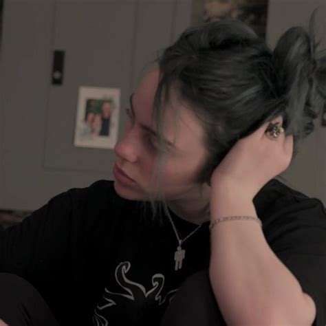 Diane Galvan Adlı Kullanıcının Billie🫂🫂 ️ Panosundaki Pin