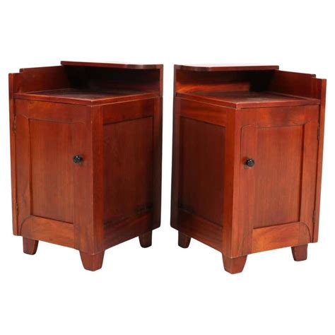 1920s Art Deco Nightstands Cantù Production Walnut And Burl Walnut Wax