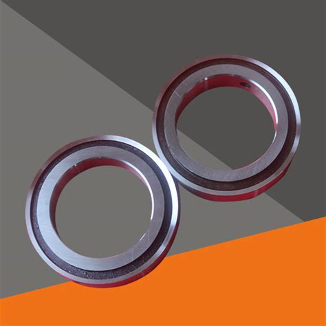 分切圆刀片分切下刀 分切圆刀片 圆刀片 产品中心 沪尖机械设备（上海）有限公司