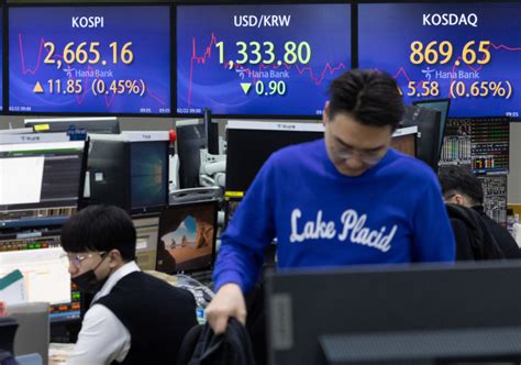 코스피 외인·기관 순매수 2660선 안착… 엔비디아 훈풍 반도체주↑ 머니s