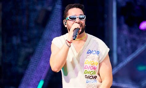 Henry Freitas Promete Grande Show Em Guanambi No Forró Du Vale 2025 Ache Festas