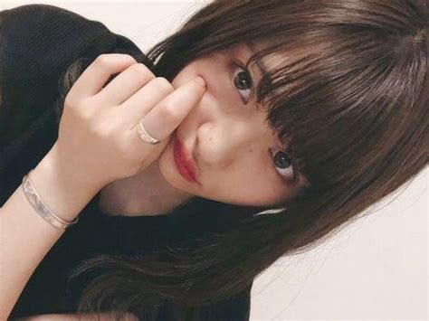 石田桃香 初水着グラビアがエロい谷間画像 美女の集い