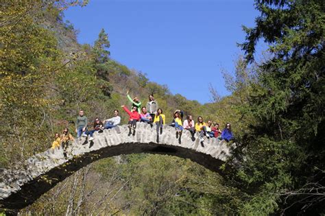 რკონის კომპლექსი შემოდგომის ფერები თამარის ხიდი ივკის ეკლესია ქვემო ქართლი შიდა ქართლი 0