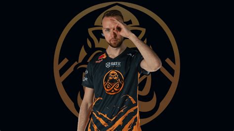 Ence Makes Strategic Moves With Gla1ve And Kuben