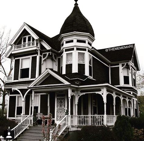 Black And White Victorian Dream Home Black And White Victorian