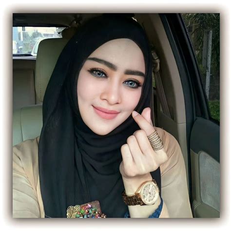 Sempat Liburan Bareng Ke Bali Intip 7 Pesona Zeda Salim Masa Lalu