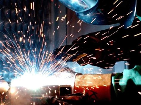 CNC Machines Compared Types Of CNC Machine Scan CAD
