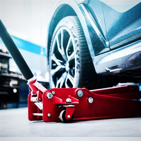 Redefining Logistics Efficiency How Ilift Professional Jacks Transform
