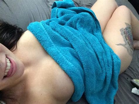 Towel Is Not A Clothe Kcco Yulan