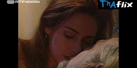 Fernanda Serrano Breasts Bikini Scene In Os Lobos Tnaflix Com