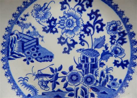 A Spode Grasshopper Pattern With Trellis Border Soup Plate Etsy