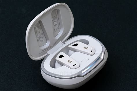 Edifier Neobuds Pro 2 10