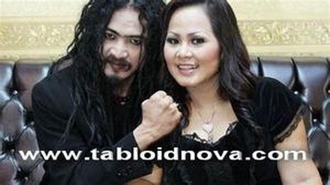 Lama Tak Muncul Penampilan Istri Pertama Limbad Kini Berubah Parasnya