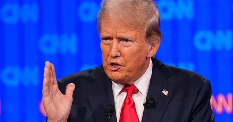 ‘total Nonsense And ‘pure Fiction Cnn Fact Checker Exposes Trumps False Debate Claims