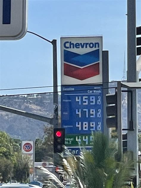 Chevron Food Mart Of North Hollywood Updated July 2025 31 Photos